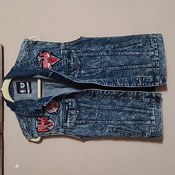 NBA | Shirts | Chicago Bulls Nba Denim Vest With Patches And Painted ...